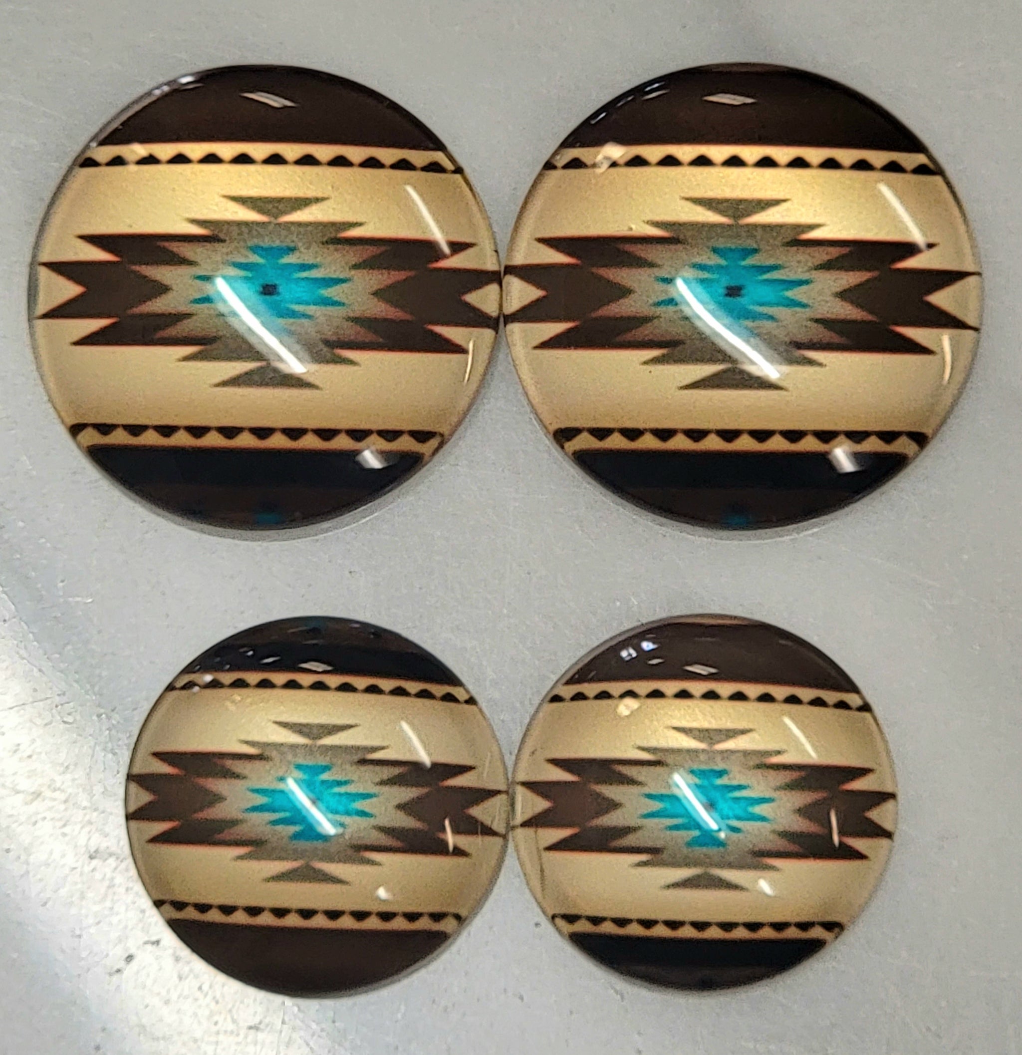 Native Design Round Glass Cabs – Southern Bead Supply